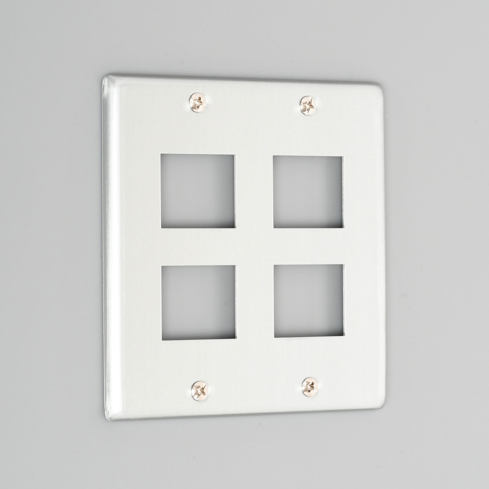 1042A 2-Gang 2-Receptacle, Horizontal Duplex Wall Plate for Horizontal ...