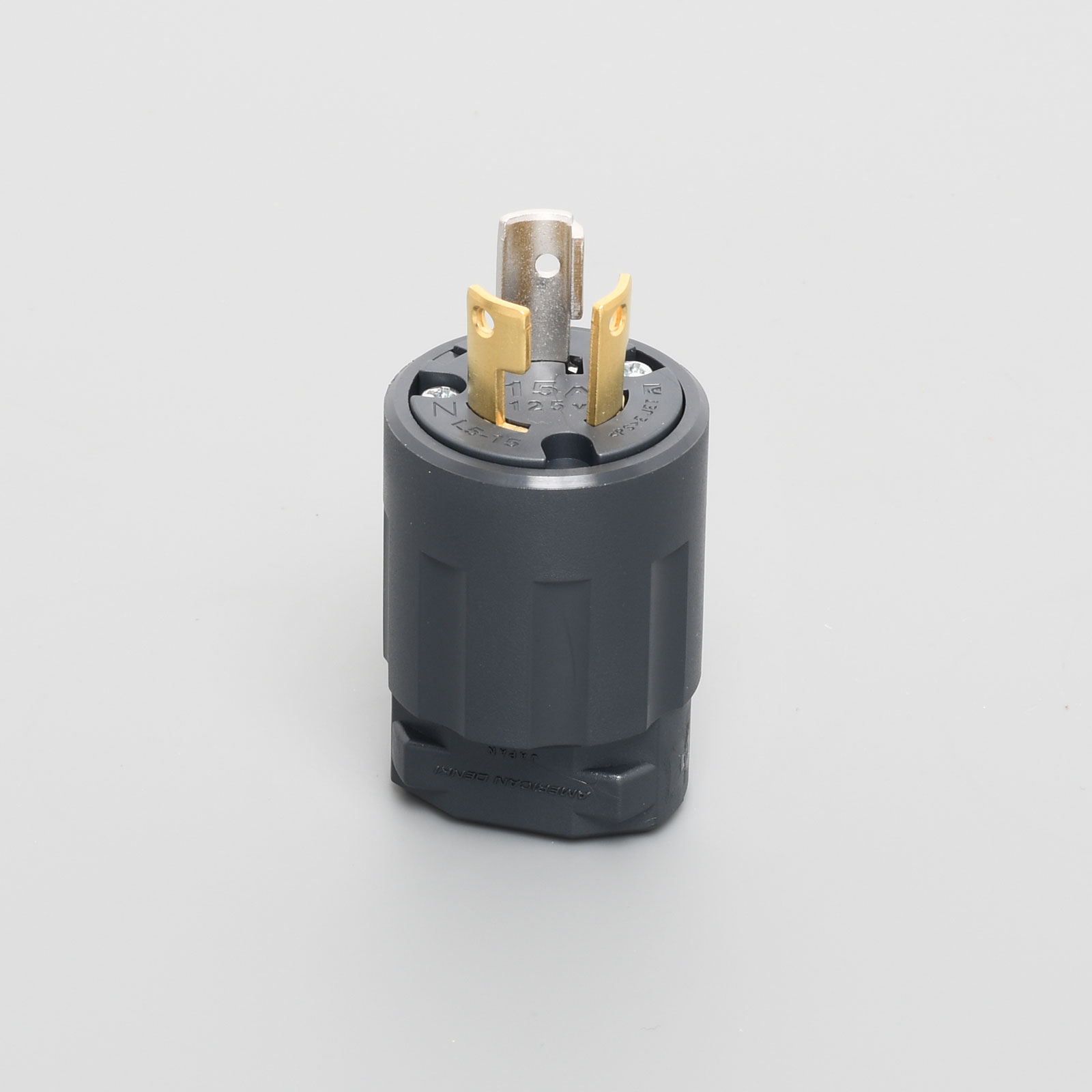 3112N-L5 2-Pole 3-Wire Grounding 15A 125V (NEMA L5-15) Plug (Nylon ...