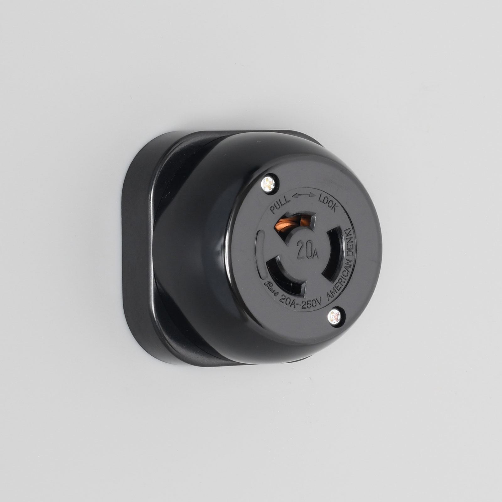 3221 3-Pole 3-Wire 20A 250V Surface Receptacle | AMERICAN DENKI