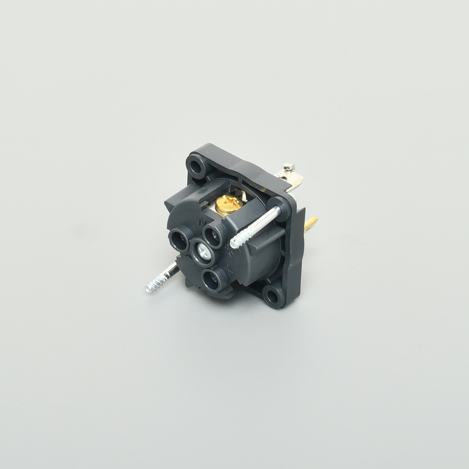3222EL 3-Pole 3-Wire 20A 250V L-shaped Plug (Polycarbonate Housing ...