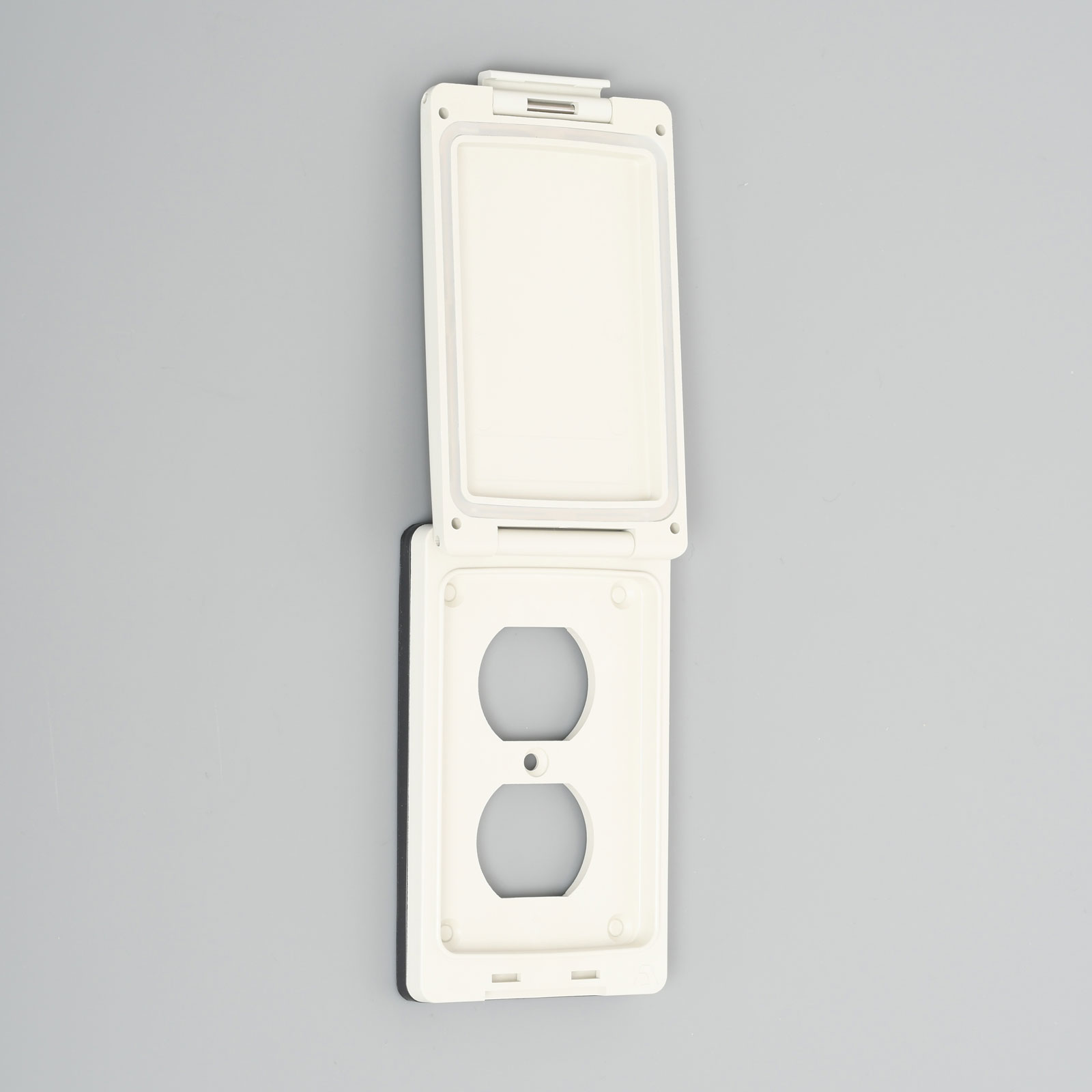 SLP1000 1-Gang 1-Receptacle, Duplex Sealock Plate: Dust & Jet Proof ...